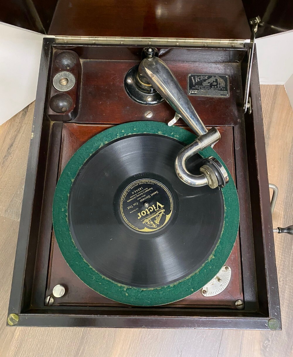 Victor VV-1X Victrola Tabletop 78 RPM Record Crank Phonograph ~ Nice ...