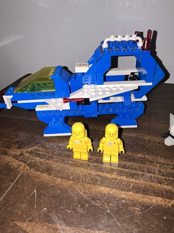 LEGO vintage classic SPACE (6842).(6892) shuttle craft,modular space ...