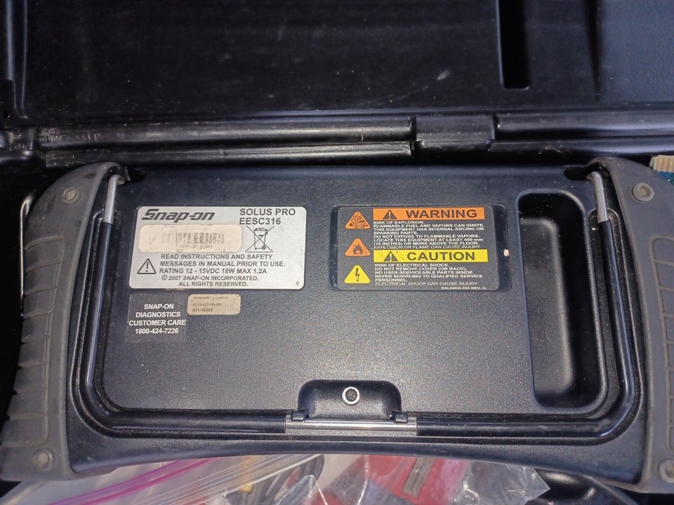 Snap-On Solus Pro Diagnostic Scanner EESC316 With Cables, Keys & Hard ...