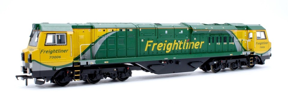 BACHMANN 'OO' GAUGE 31-585 FREIGHTLINER GREEN/YELLOW CLASS 70 70006 ...