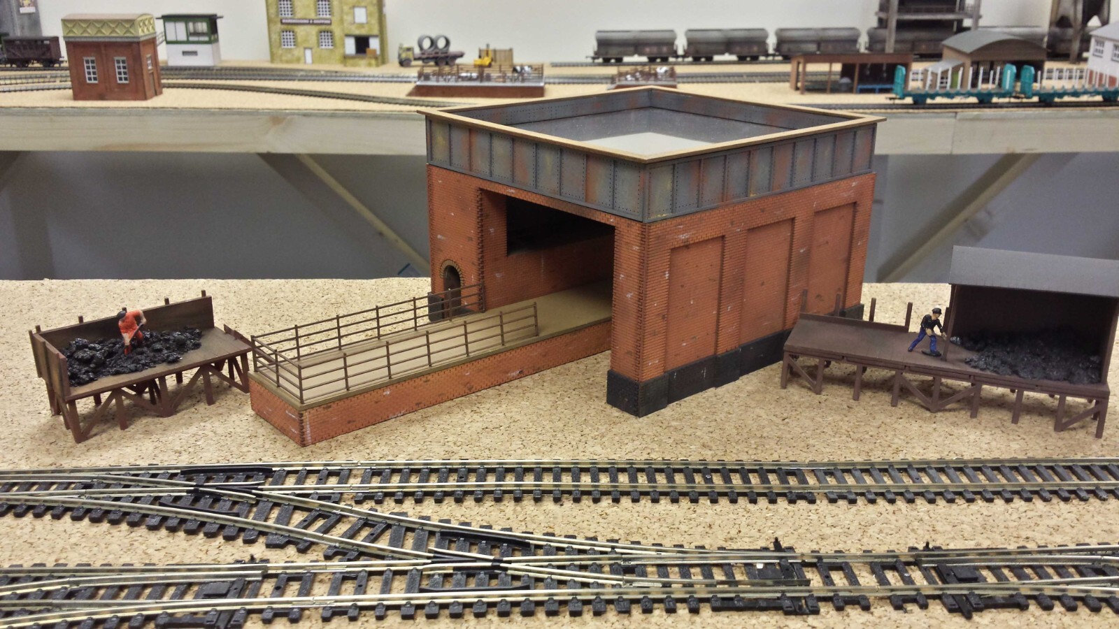 OO Gauge Coaling Stage for Model Railways - Three Types Available | eBay