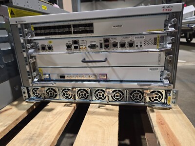 Cisco ASR-9904 A9K-RSP5-TR A9K-24X10GE-1G-SE A9K-8HG-FLEX-TR 4x AC ...