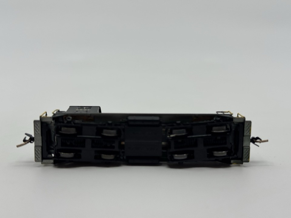N Scale Life-Like 7867 Pennsylvania SW9/1200 Switcher Diesel Locomotive ...