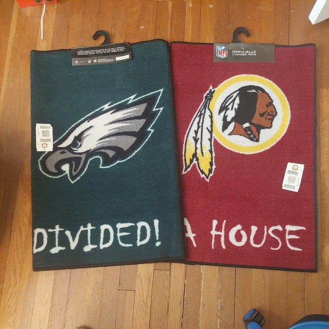 Washington Redskins - Philadelphia Eagles Divided All-star Rug 34x45 ...