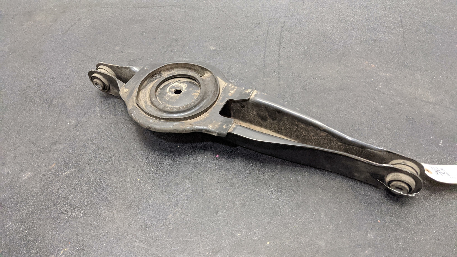 Right Left Rear Lower Control Spring Arm Rearward 31429120 2016 Volvo ...