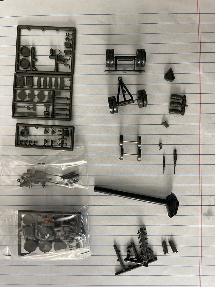 Set 4 - Vtg Roco DBGM Lot WWII Tanks Trucks Vehicles Soldiers Parts HO ...