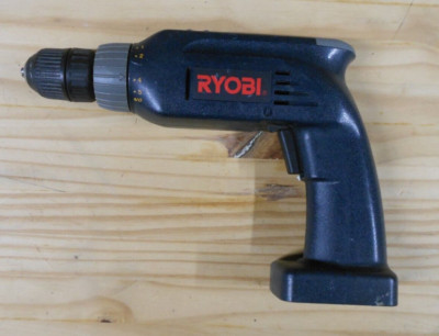 Ryobi 12v Cordless 3/8" Drill Driver CD125 | eBay