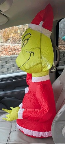 Dr Seuss The Grinch Car Buddy Airblown Inflatable 3 Foot Tall with Car ...