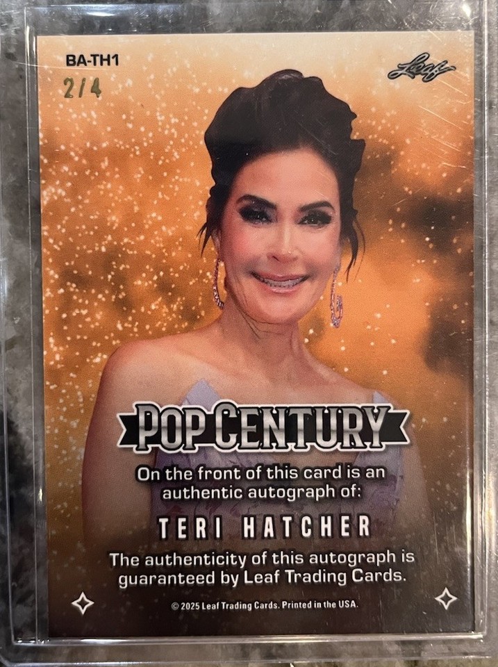 Leaf Pop Century Teri Hatcher Auto Autograph Signed 2025 Card Purple 2/ ...