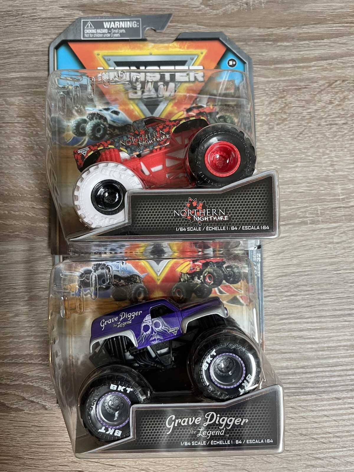 Monster Jam Northern Nightmare & Grave Digger The Legend Series 32 Lot ...