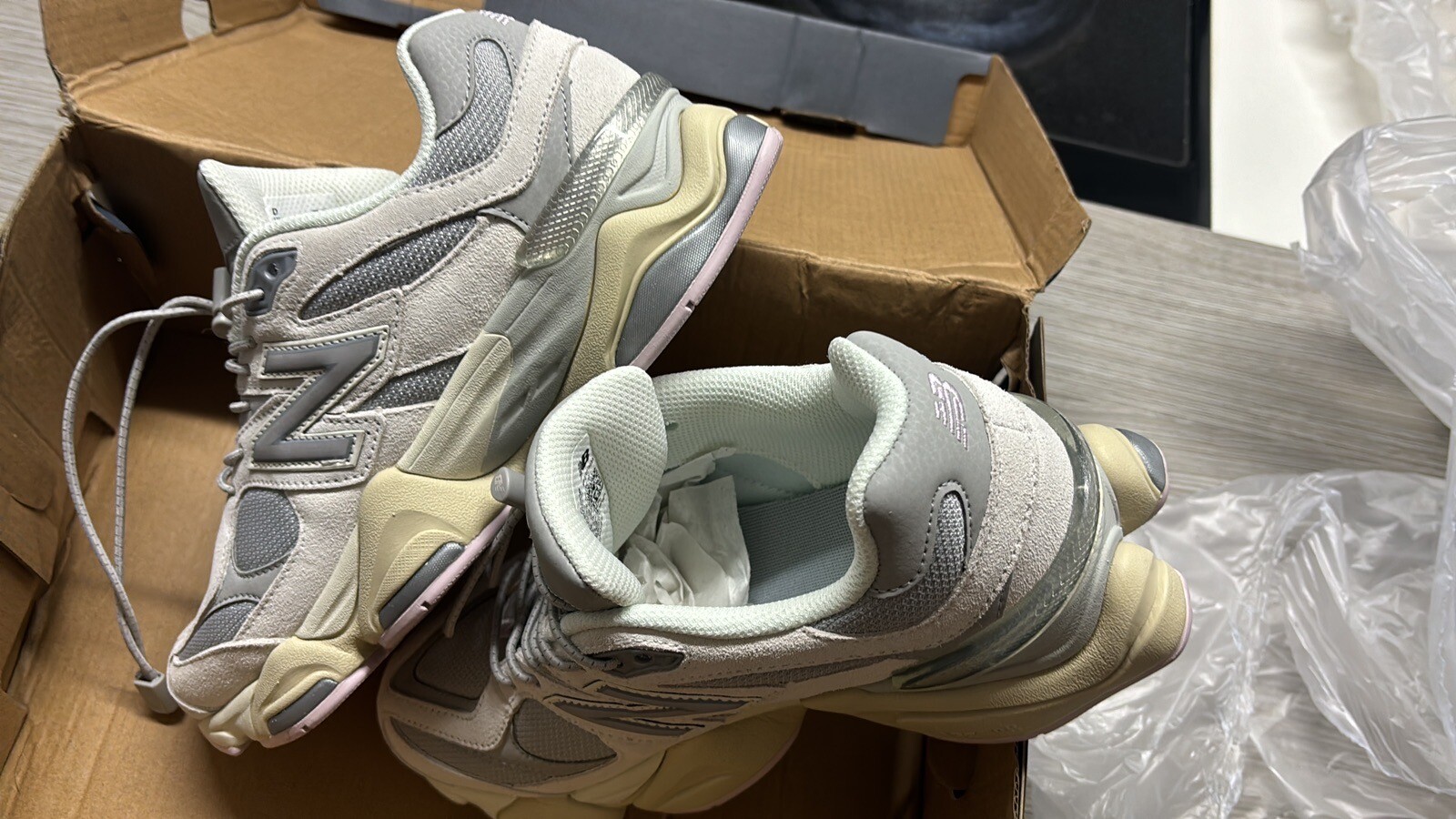 New Balance 9060 | eBay