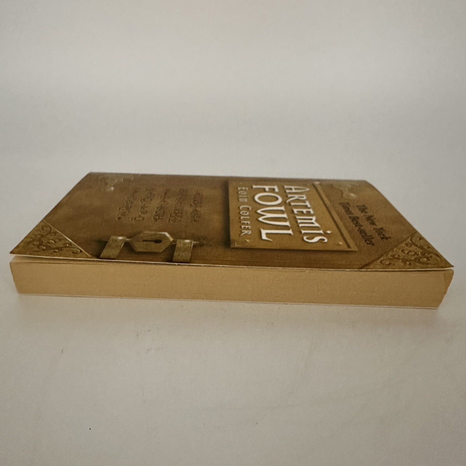 Artemis Fowl by Eoin Colfer First American Paperback Edition 2002 GOOD ...