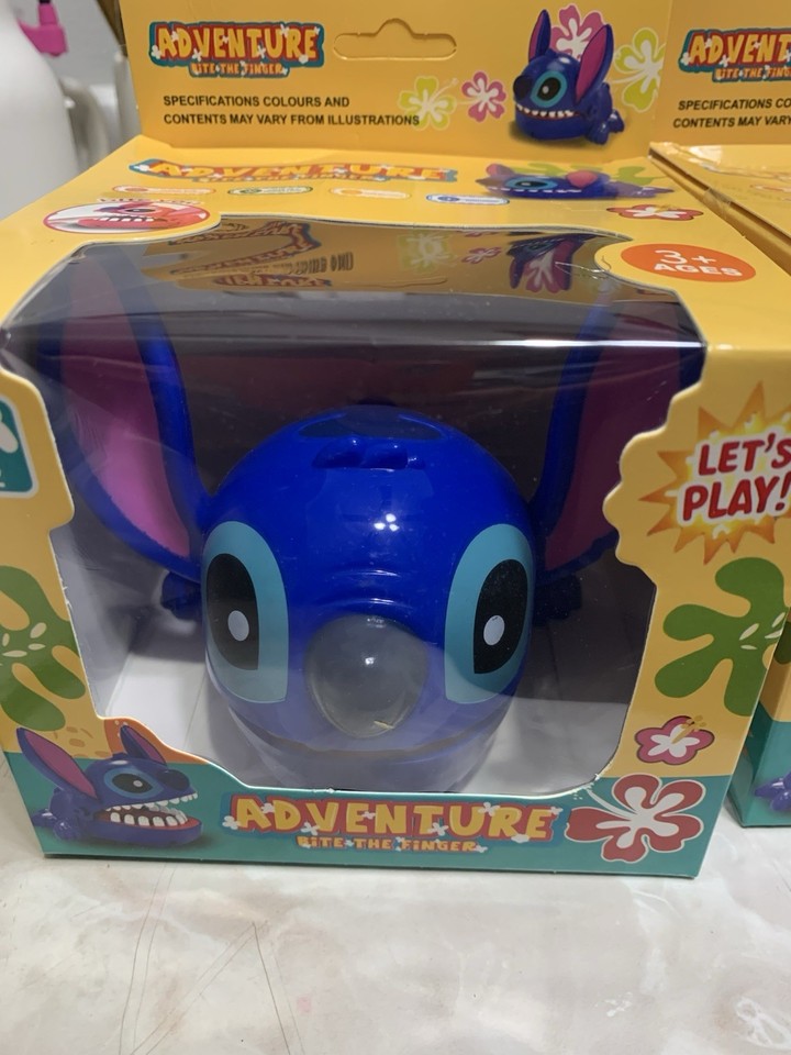 1 Disney Lilo and Stitch Big Mouth Bite Finger Game Blue Or Pink. | eBay