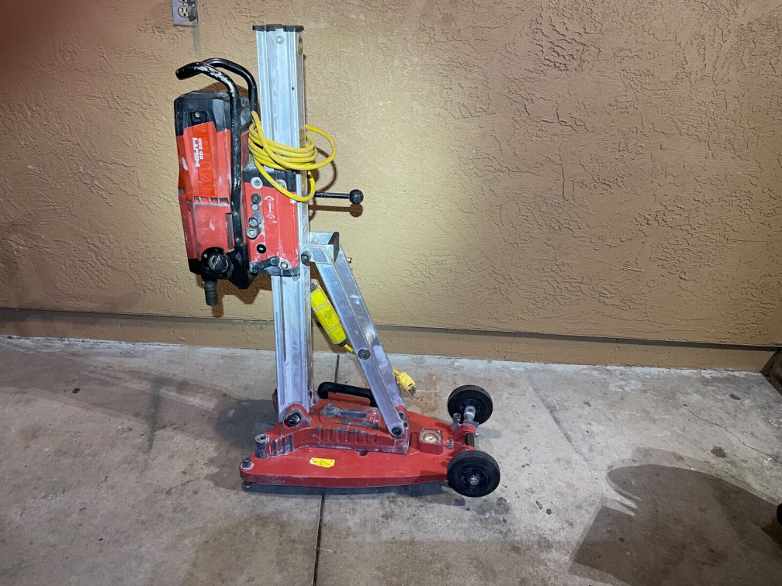 Hilti DD 250 Concrete Diamond Core Drill Rig With Stand | eBay
