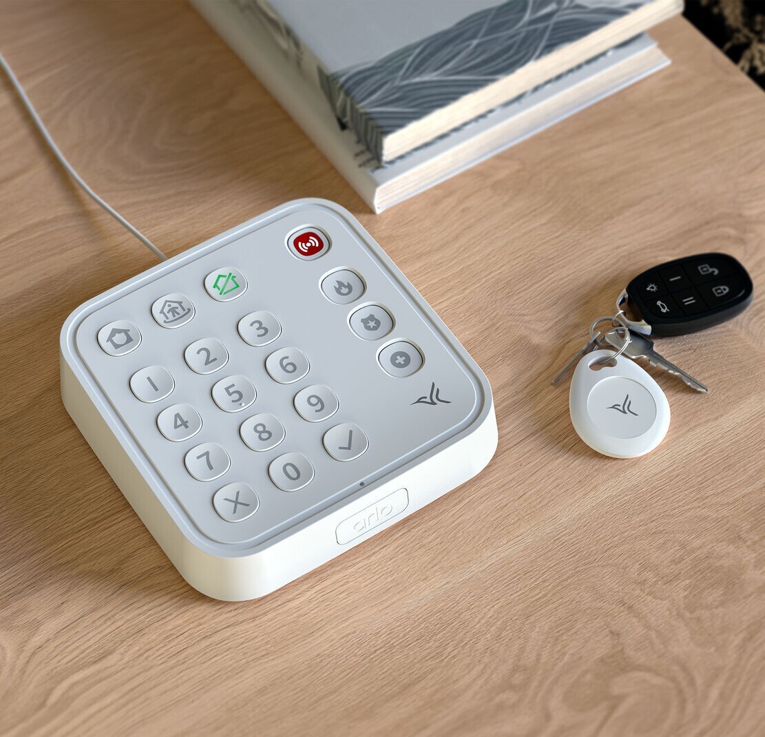 Arlo Home Security System with Wireless Keypad Arlo Tags & Sensors ...