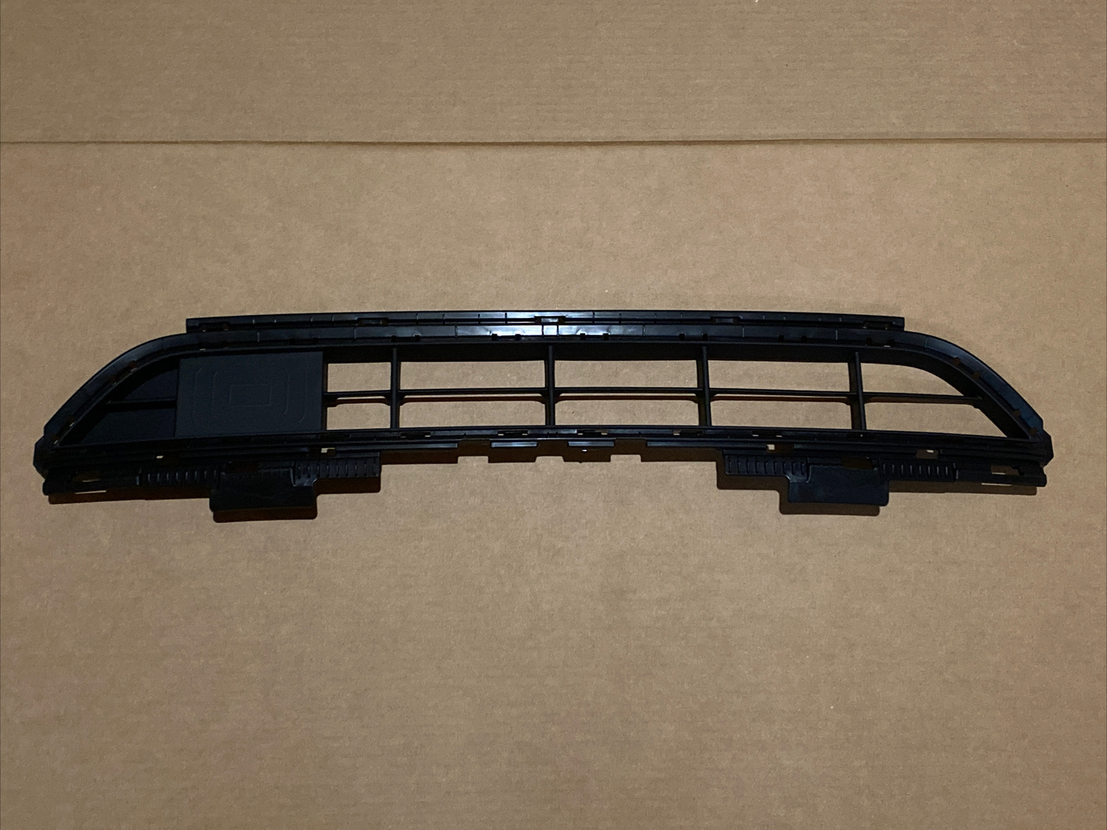 2020-2022 HYUNDAI Hyundai Venue Front Bumper Lower Grille | Black ...