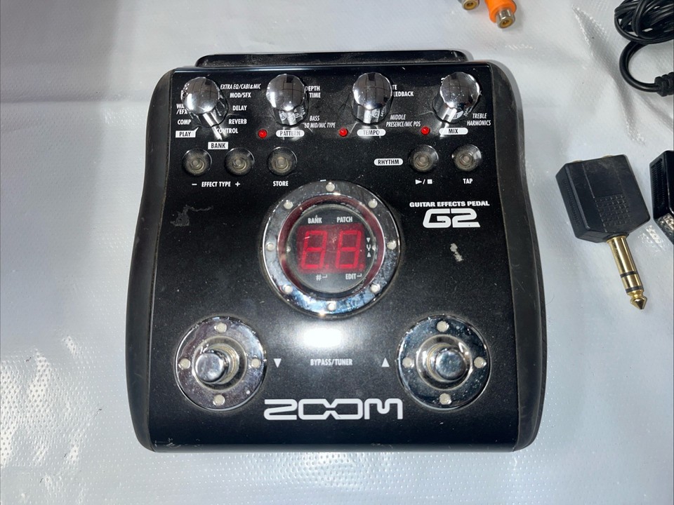 ZOOM G2 Guitar Effects Pedal Electric Guitar Multi-Effect Pedal ...