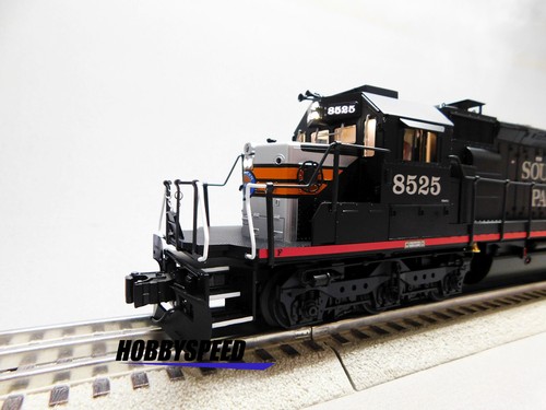 LIONEL SP LEGACY SD40T-2 DIESEL LOCOMOTIVE ENGINE #8525 O GAUGE 2333412 ...