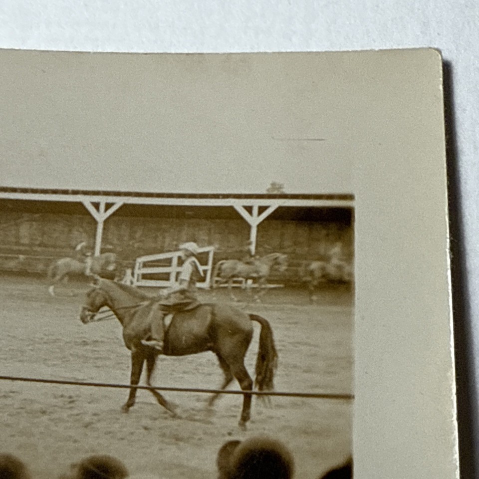 1930s 1930s RODEO Women Men Horse Riding COWBOY HAT Crowd Arena Vtg ...
