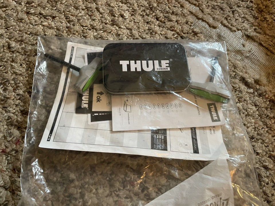 THULE 480 Traverse Foot Pack Feet Towers Roof Rack Mounts And Bars! | eBay