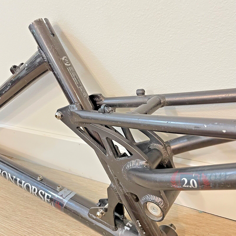 Iron Horse Maverick 2.0 Aluminum Mountain Bike Frame Set 17" Full ...