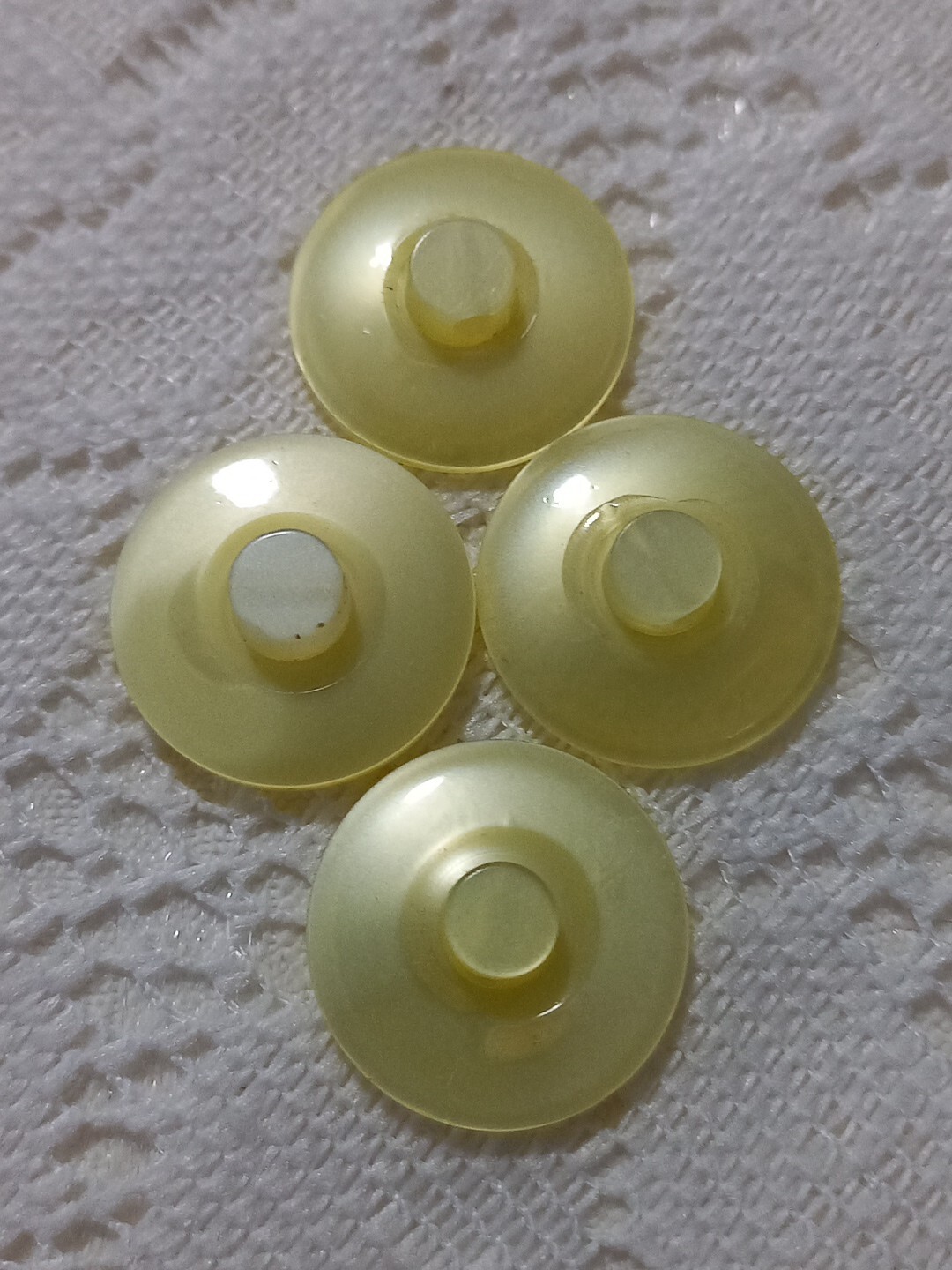 4 Yellow Plastic Shank Buttons Approx - 17 mm | eBay