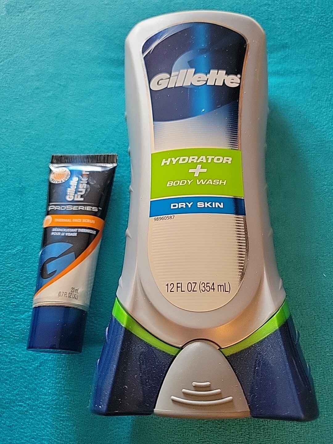 New Gillette Hydrator+Body Wash For Dry Skin 12 Oz +Thermal Face Scrub ...