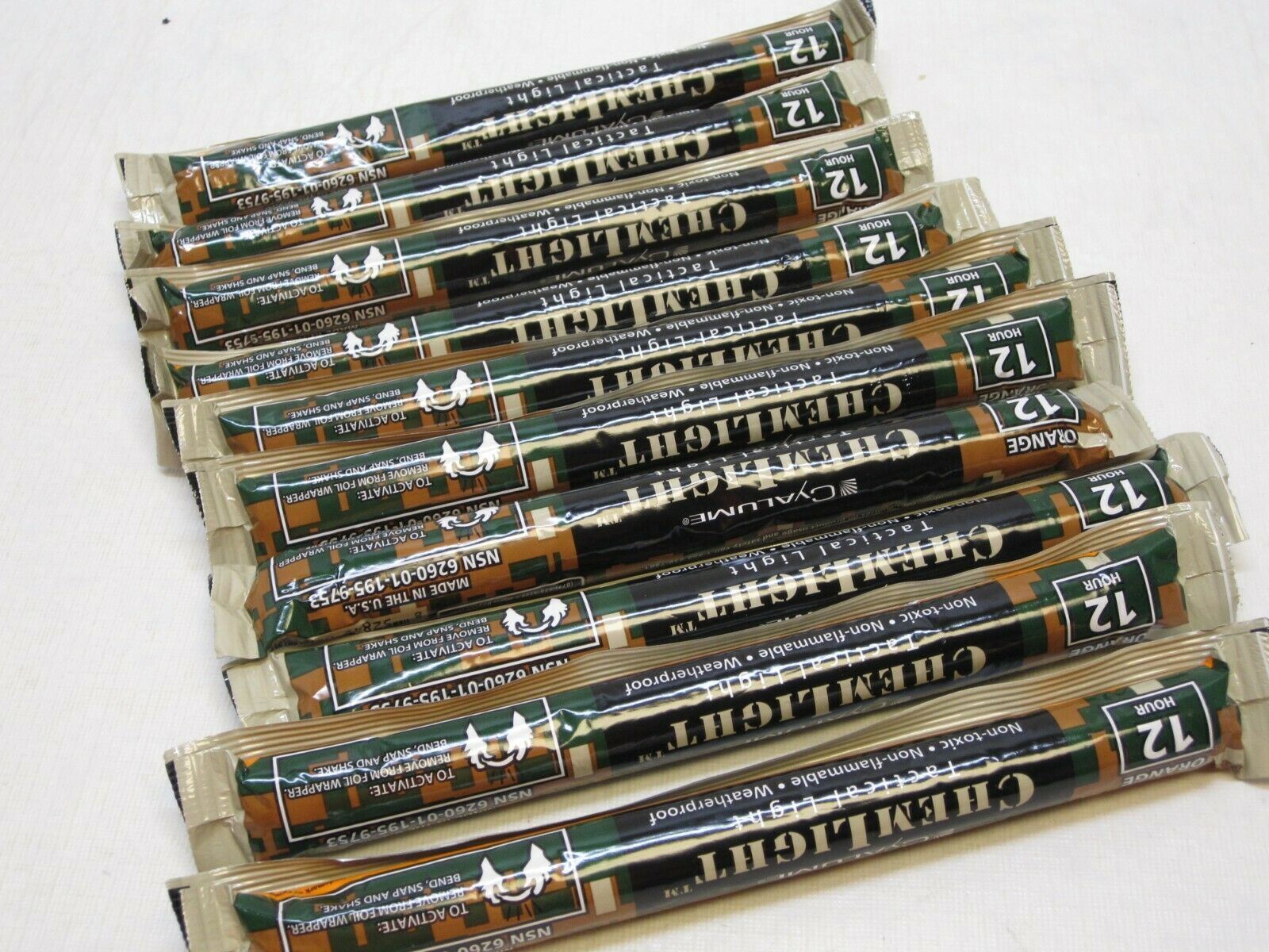 1 BOX 10 PACK CYALUME CHEMLIGHT LIGHT STICK GLOW STICKS ORANGE 12hr 6 ...