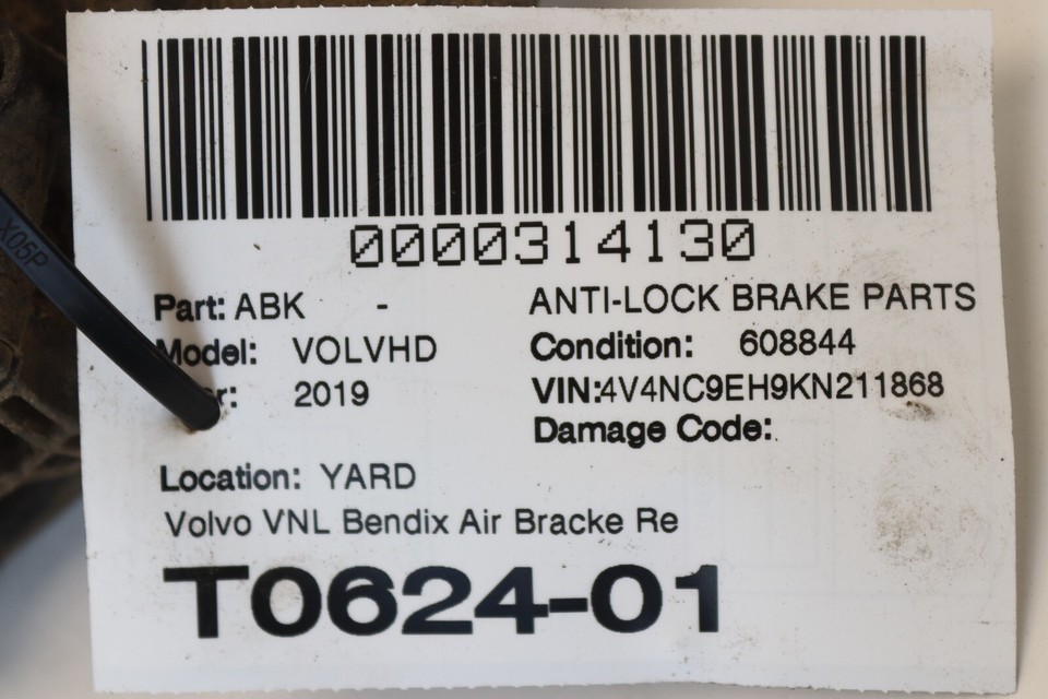 2019-2023 VOLVO VNL 760 D13 BENDIX AIR BRAKE RELAY VALVE ASSEMBLY OEM ...