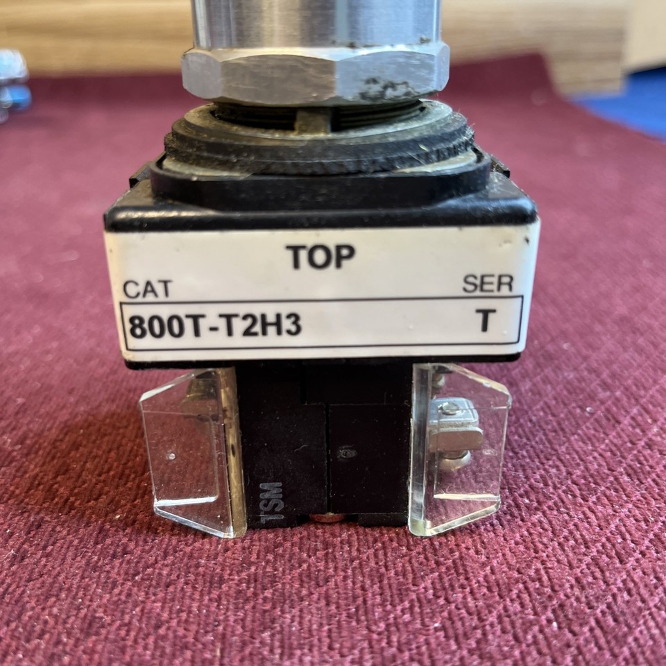 Allen Bradley 800T-T2H3 SER T Joystick, NEMA TYPE 4,13 | eBay