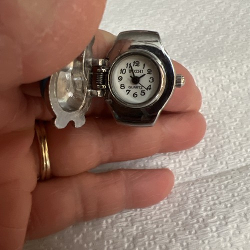 Bozhi Owl Women's Watch Blue Stone with Rhinestone Finger Ring Design ...