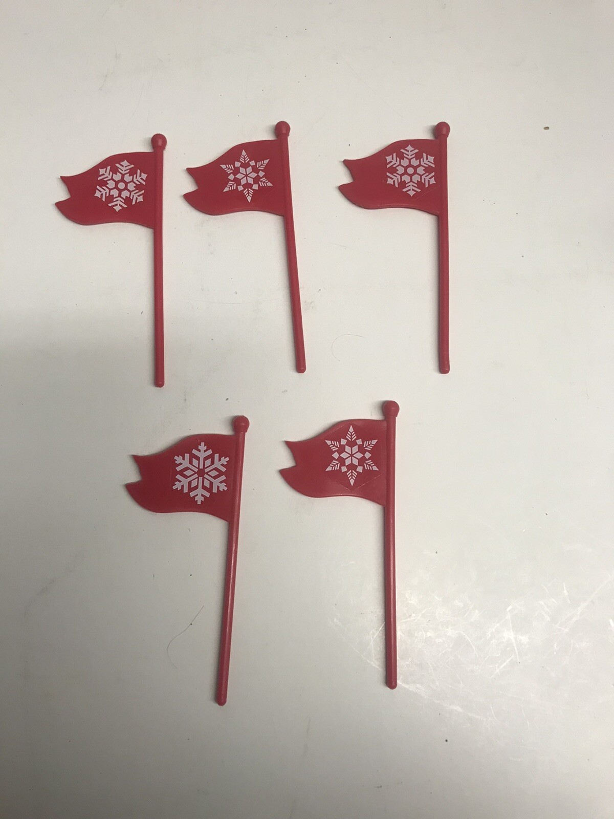 Mr. Christmas Santa's Ski Slope Red Plastic Flags Lot of 5 | eBay