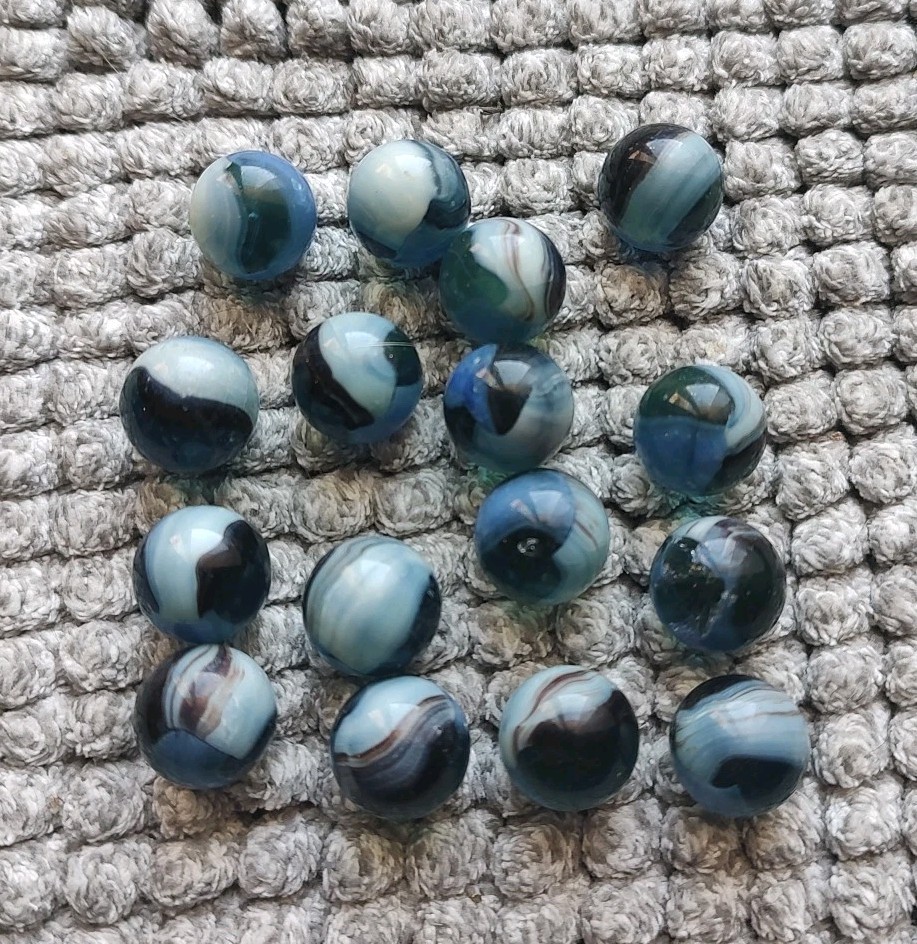 RARE Lot of 16 Vintage Akro Agate Blue Oxblood Patch Marbles 0.6"- 0.63 ...