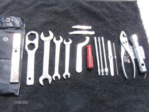 1969 Honda CB750 Vintage Sandcast K0 K1 tool kit + pouch + OEM feelers ...