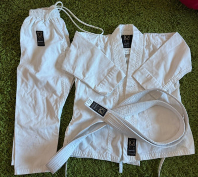 Bushido Karate Uniform The Essential Uniform Kids 0/120 White Kimono ...