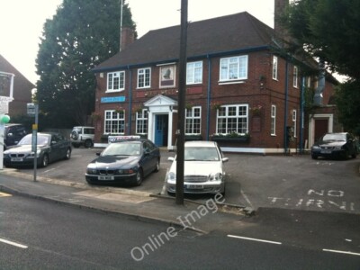Photo 6x4 New Bell Inn, Halling c2009 | eBay UK