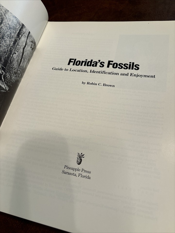 Florida's Fossils Guide to Location, Identification..Robin Brown-SC ...