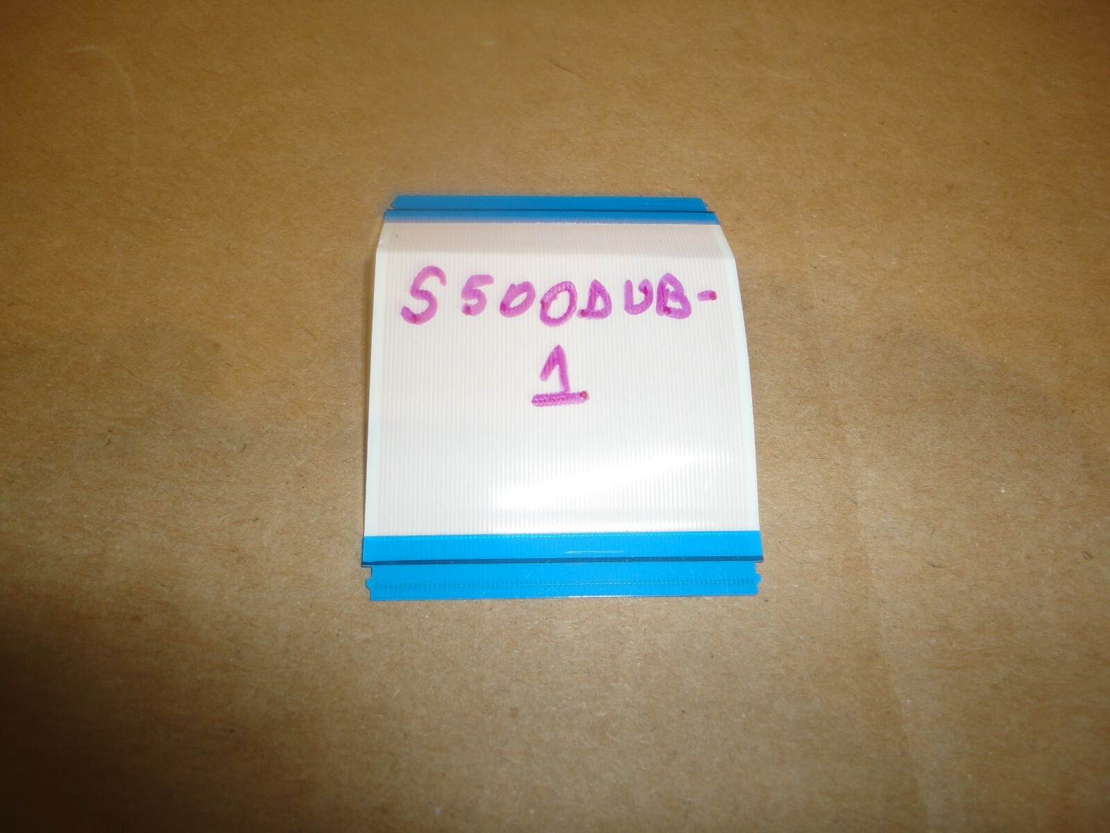 VIZIO TCON FLEX CABLE PULLED FROM MODEL E50-E3 WITH LED PANEL S500DUB-1 ...