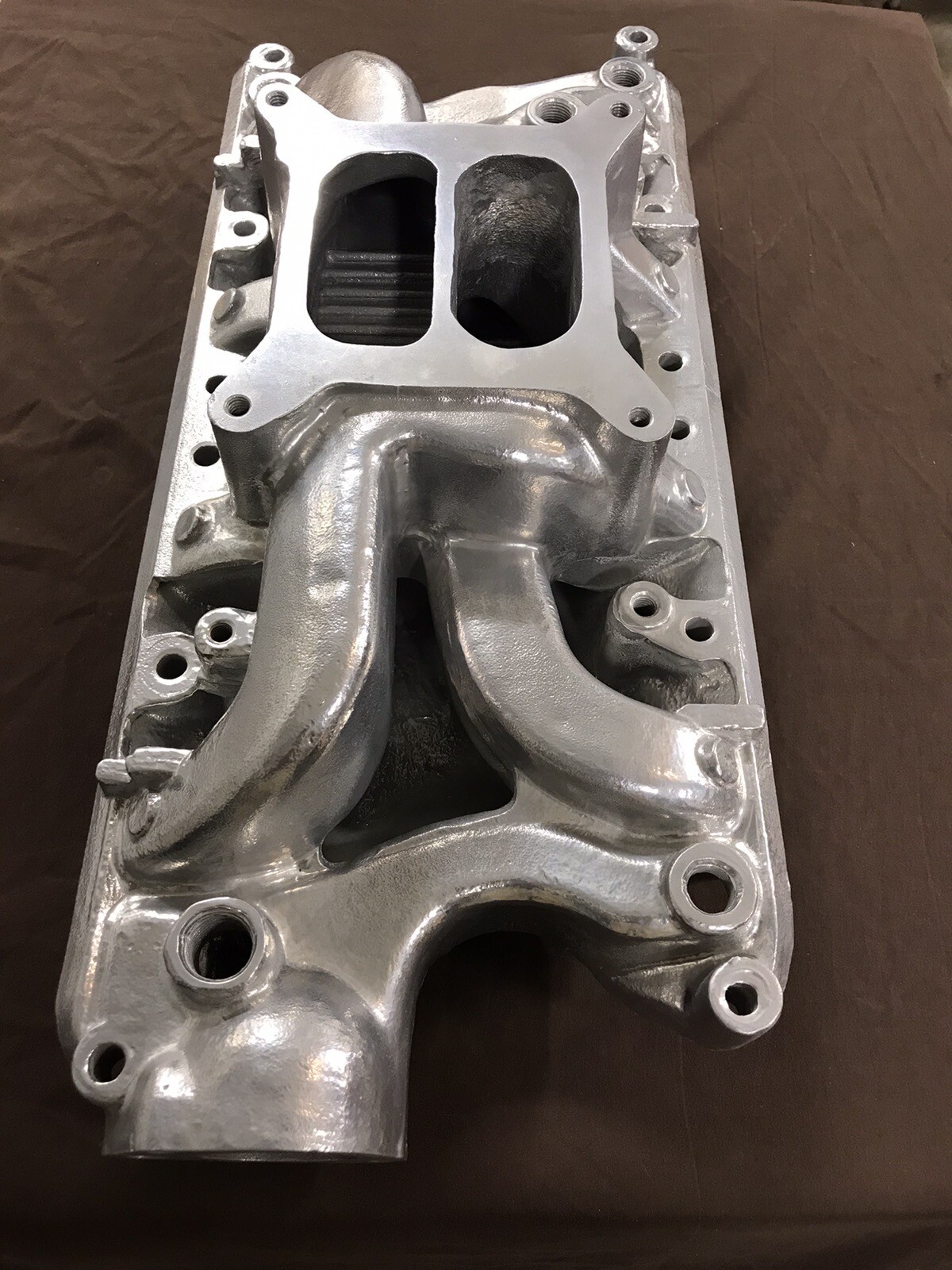 JET HOT ProComp 24026 SB Ford 289-302 Crosswind Intake Dual Plane ...