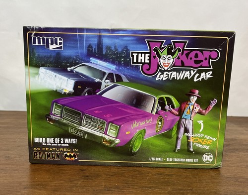 MPC The JOKER Getaway Car Model w/ Joker Figure Dodge Monaco Batman 1/ ...