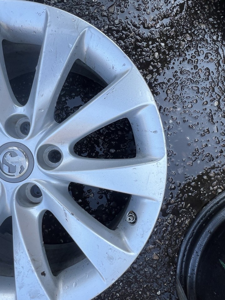 VAUXHALL INSIGNIA Alloy Wheel 18"Inch 5x120 Offset ET42 8J 2008-2017 ...