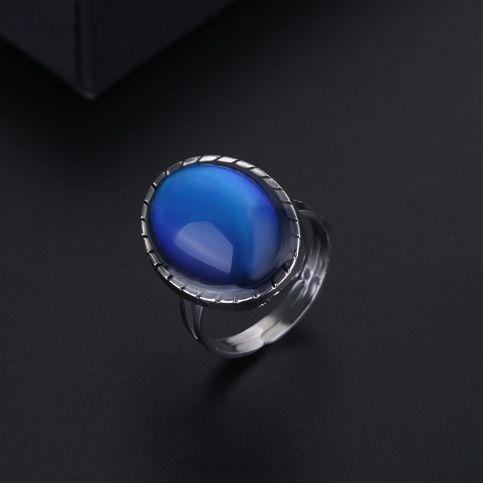 Women Color Changing Mood Ring Mood Necklace Locket Pendant Chain ...