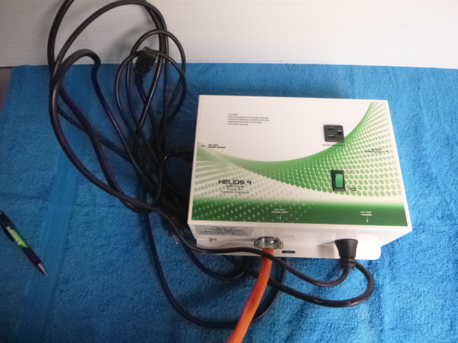 Titan Controls Helios 4 - 4 Light Controller w/ Trigger Cord | eBay