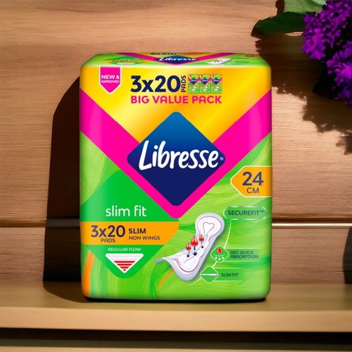 LIBRESSE Big Value Pack Slim Fit 24cm Non Wings - for Regular Flow (3 X ...