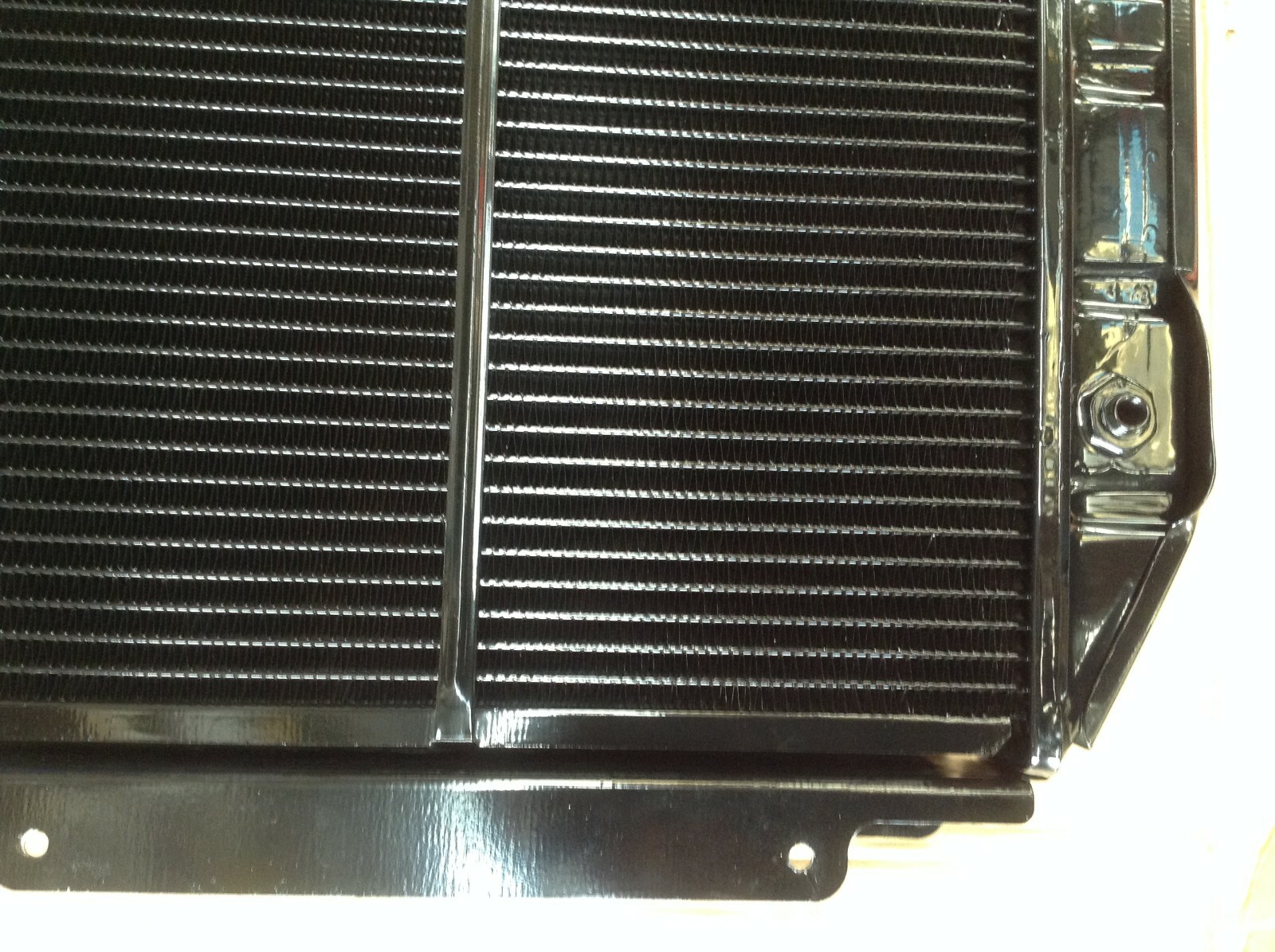 Radiator For Holden Torana LH-LX V8 Kingswood HQ-HZ *CHEV* 71-80 Monaro ...