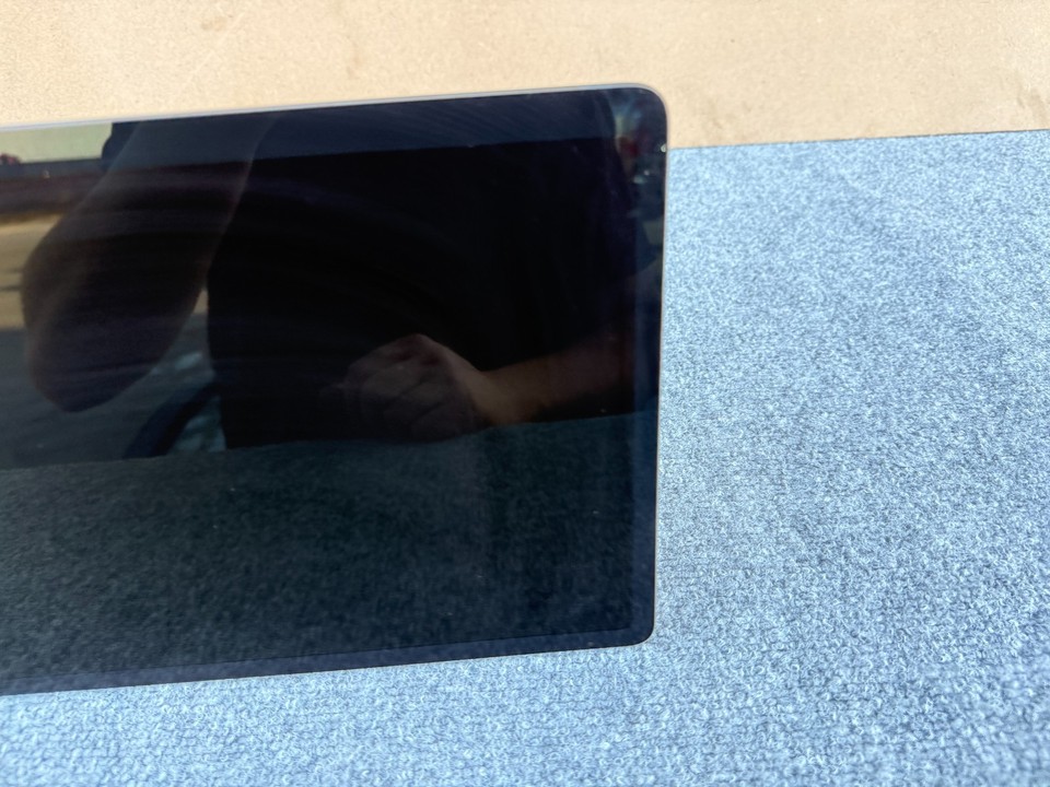RIVIAN R1S R1T 2022-2024 OEM CENTER INFO DISPLAY SCREEN MONITOR ...