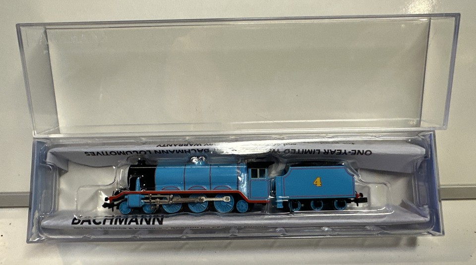 Bachmann N Scale Thomas & Friends Gordon Engine & Tender #58796 | eBay