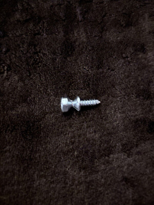 USED OEM Frigidaire Refrigerator Door Handle Screw 218755504 | eBay