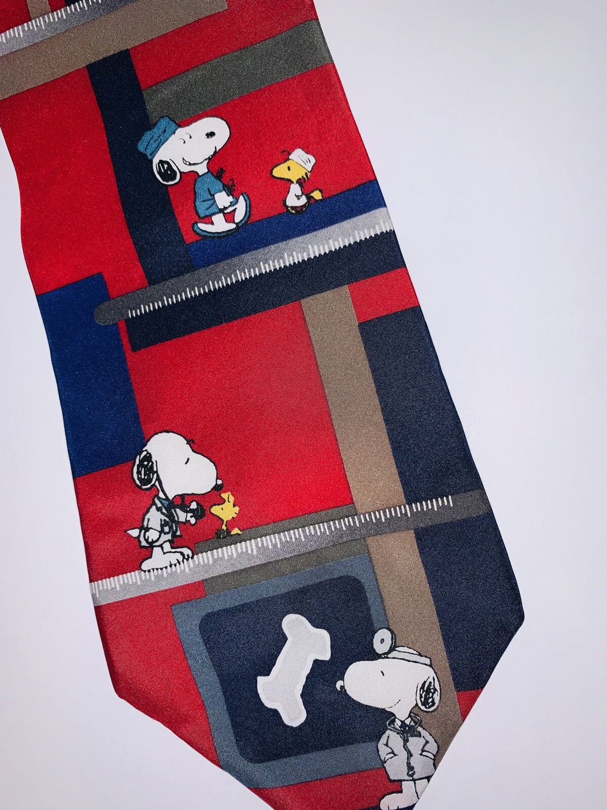 Vintage Peanuts Dr Snoopy Dog Bone Connected to Funny Bone 100% Silk ...