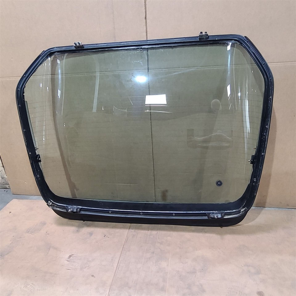 1983 Porsche 944 Rear Hatch Trunk Window Glass AA7222 | eBay